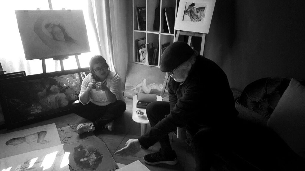 “Mes frikës dhe frymëzimit”, Maks Velo në studion time! – Tirana Diplomat